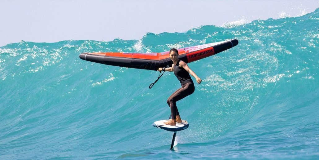 Descubre el emocionante mundo del wingfoil surf: consejos, técnicas y ...